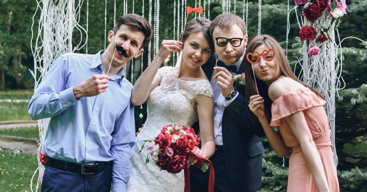 4 Unique Ways To Entertain Your Wedding Guests – Kirsty said shop